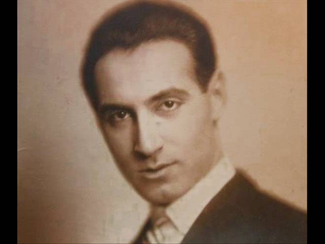 AUDIO. "Aşa-s comuniştii toți / Mari tâlhari, escroci şi hoți / Hoți în ...