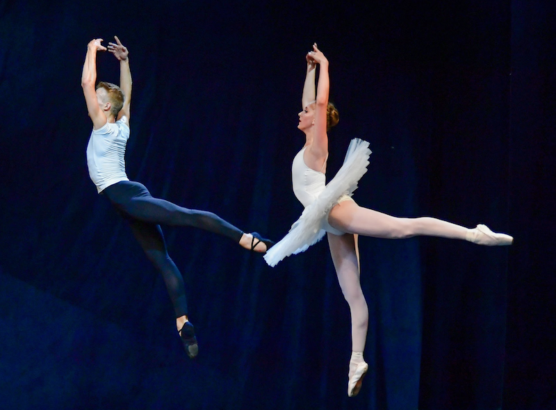 O seară de poveste la Constanța - Ziariștii