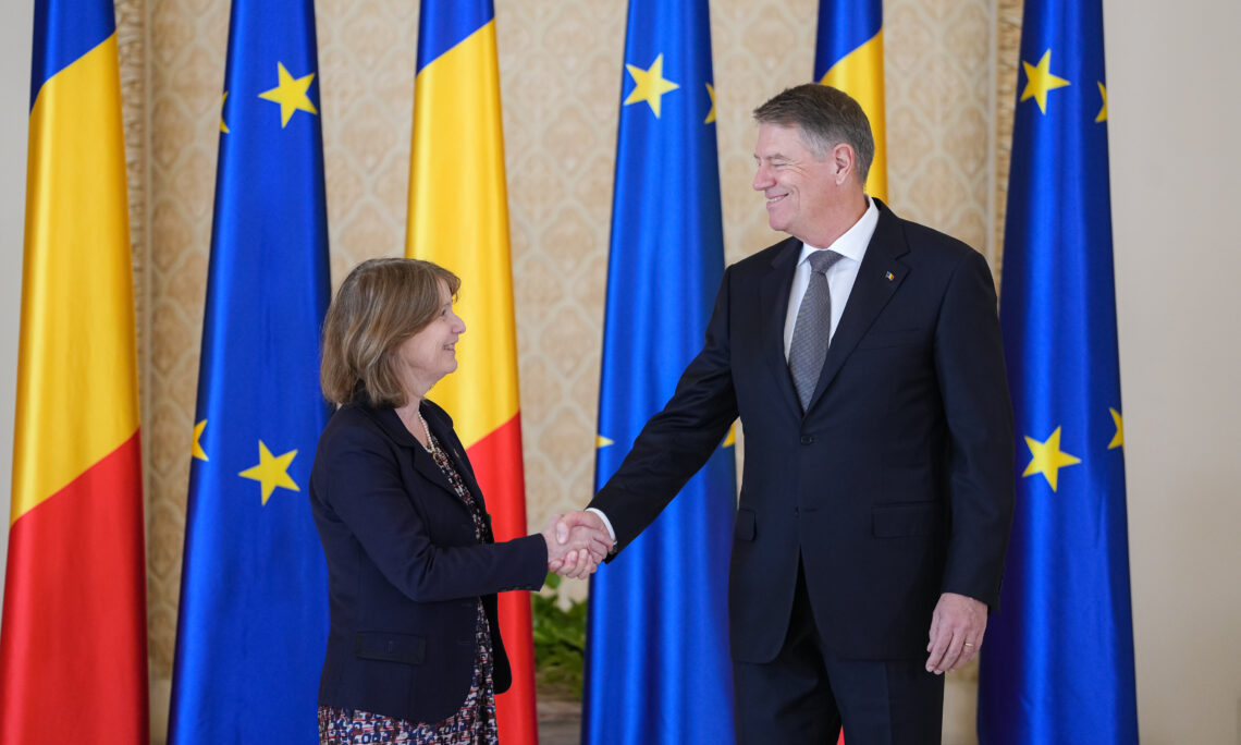 Ambasadoarea SUA, mesaj de susținere pentru regimul corupt de la ...